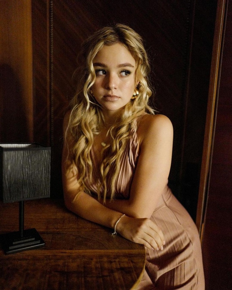 Picture of Sofya Plotnikova