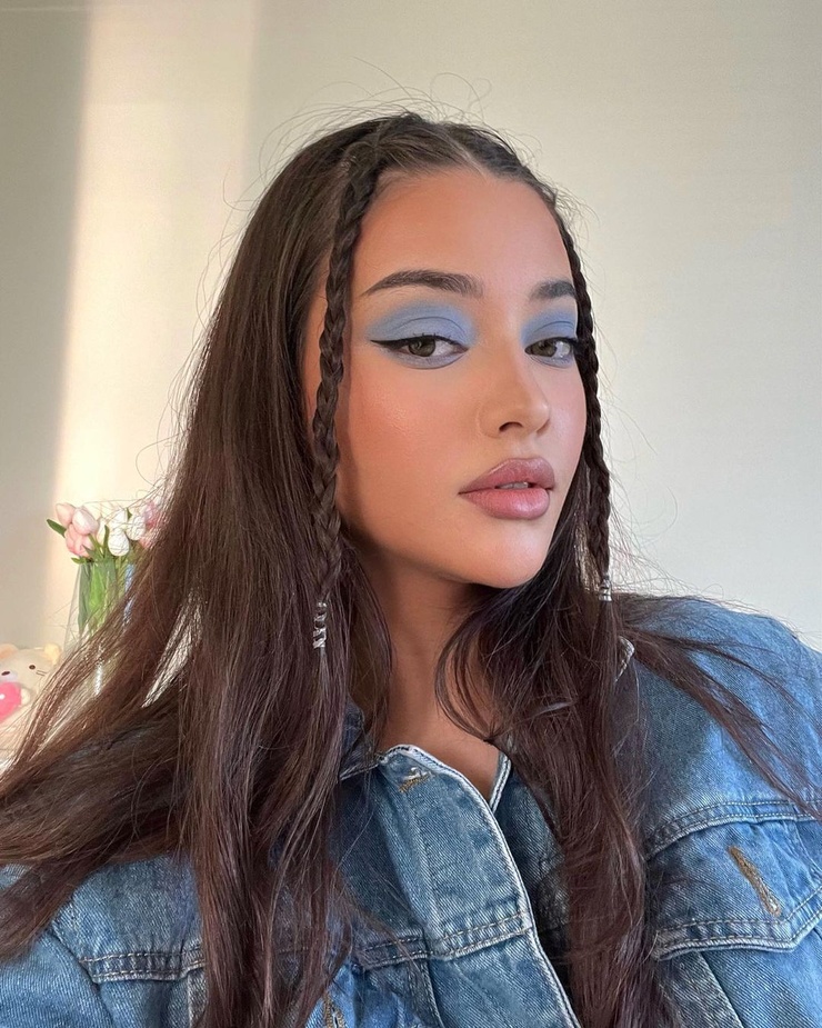 Picture of Isabel Rose