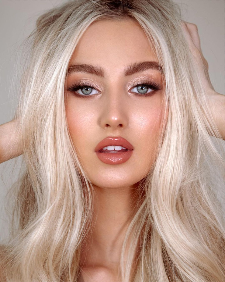 Picture Of Scarlett Barnett