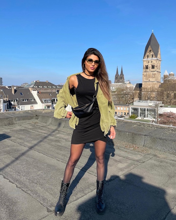 Image of Melli Netre