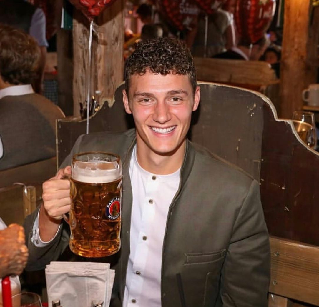 Picture of Benjamin Pavard