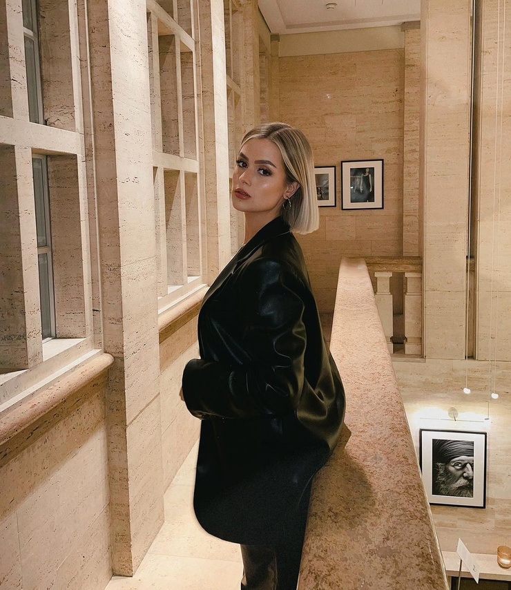 Picture of Laura Michelle