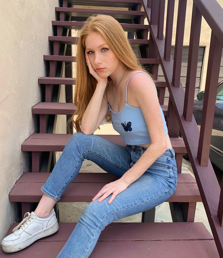 Picture of Lily Cardone