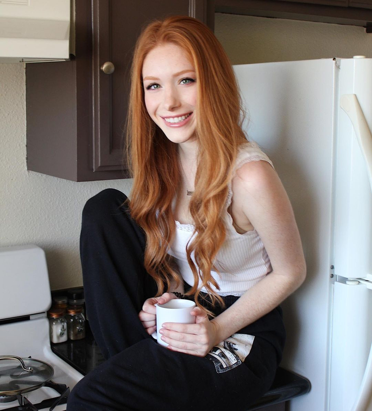 Picture of Lily Cardone