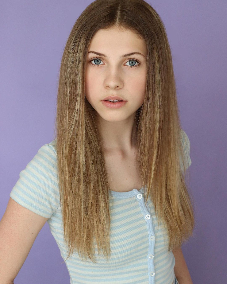 Picture of Mila Brener