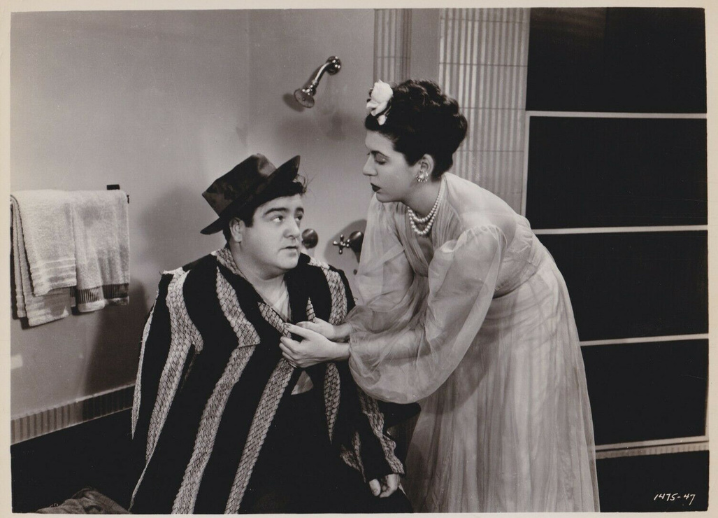Lou Costello, Jacqueline deWit