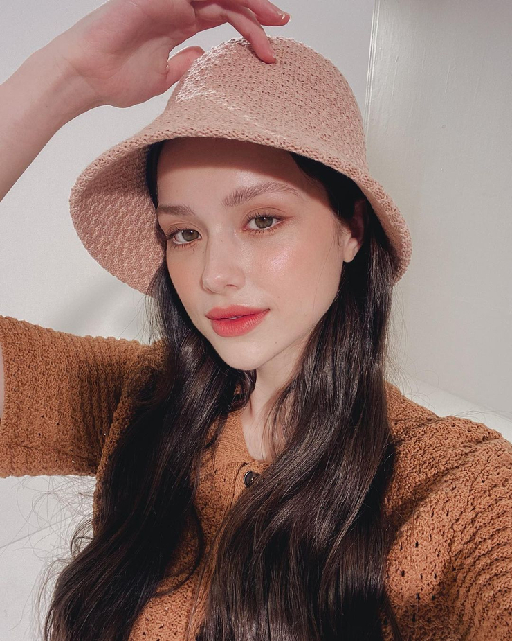Image of Lisa Rosh