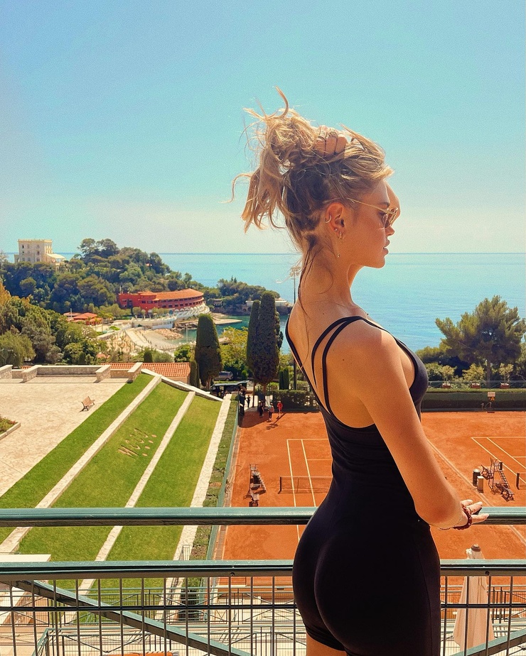 Picture of Meredith Mickelson