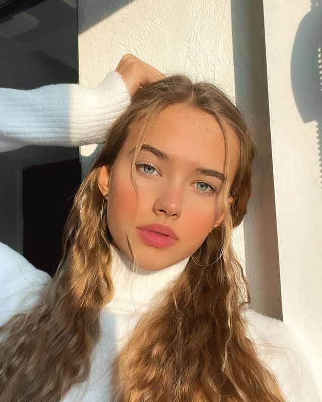 Anna Efimenko picture