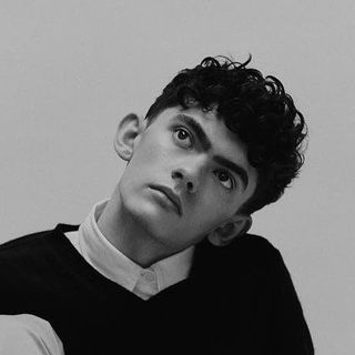 Picture of Joe Locke