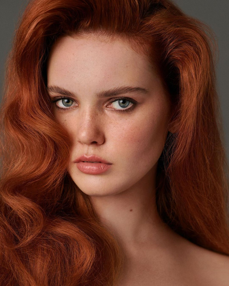 Image of Viola Koves