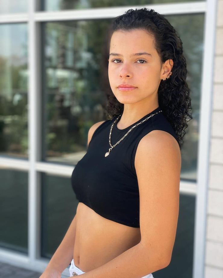 Picture of Gabriella Saraivah