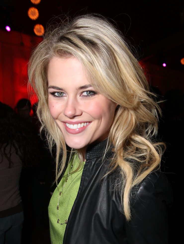 Picture of Rachael Taylor