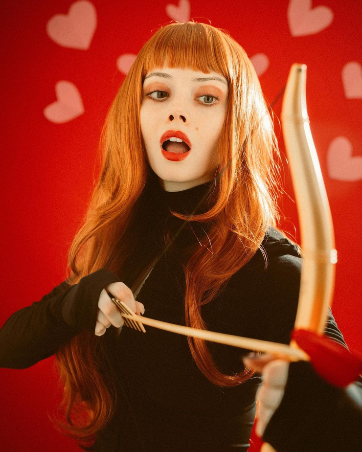 Picture of Alina Lee