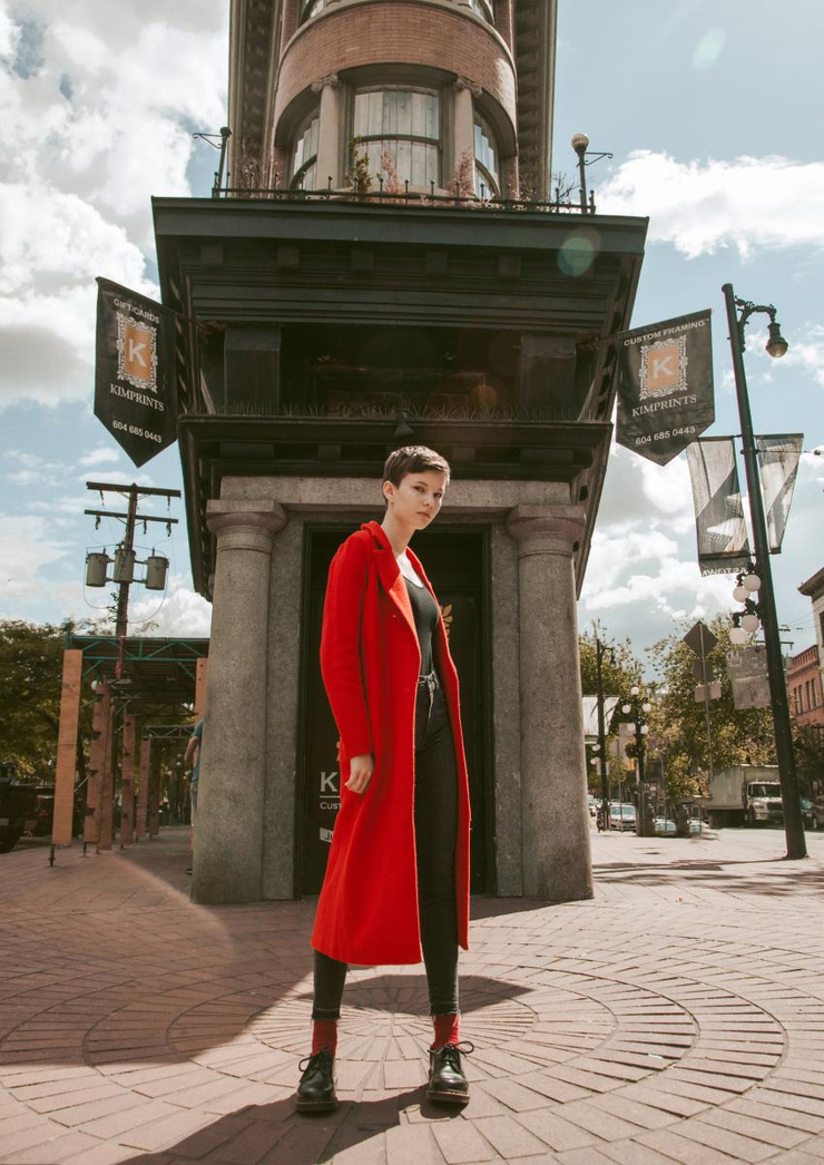 Picture of Alexandra Roberts