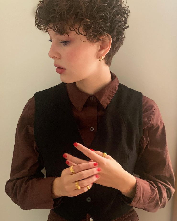 Image of Alexandra Roberts