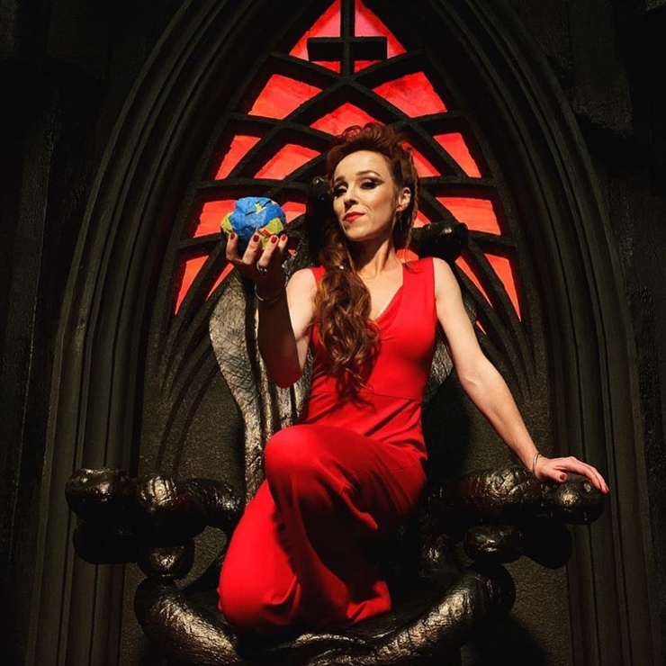 Picture of Ruth Connell