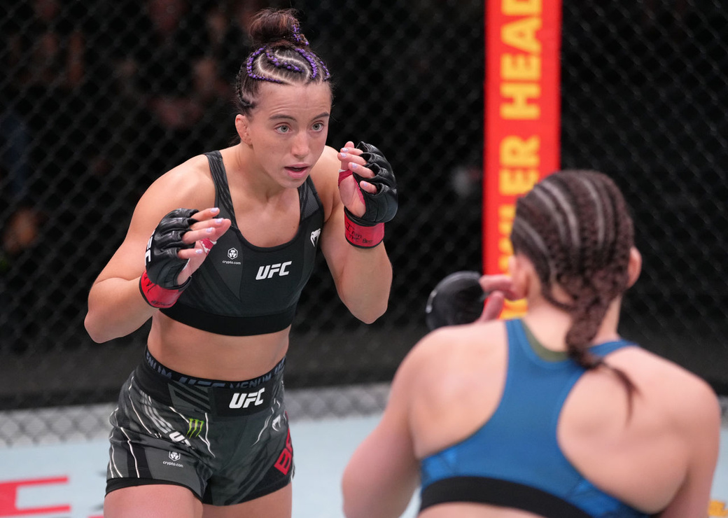 Maycee Barber picture