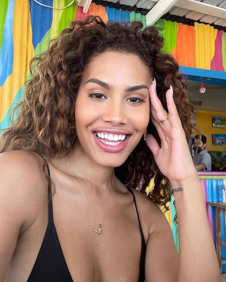 Picture of Leyna Bloom