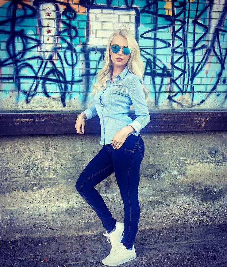 Picture of Denise Cotte.
