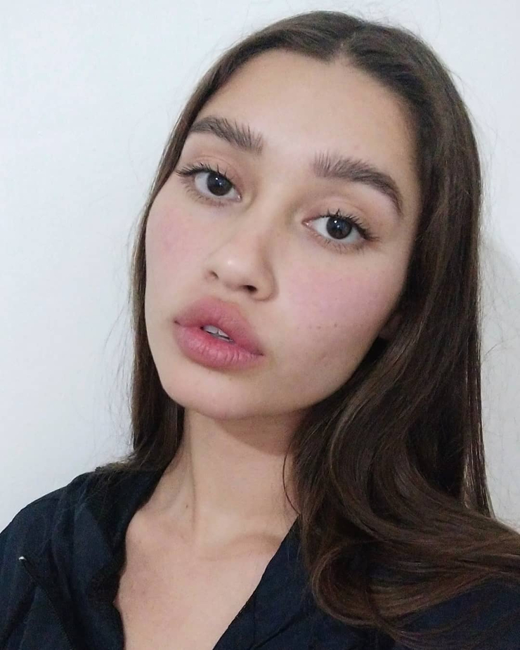 Picture of Elisa Flores