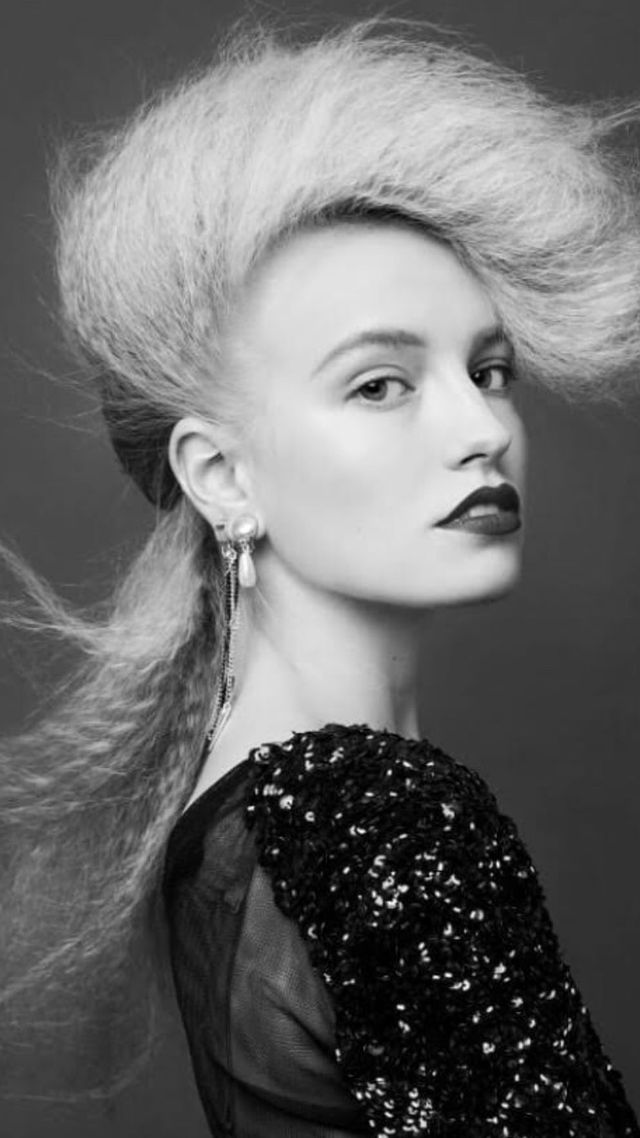 Lola Evans picture