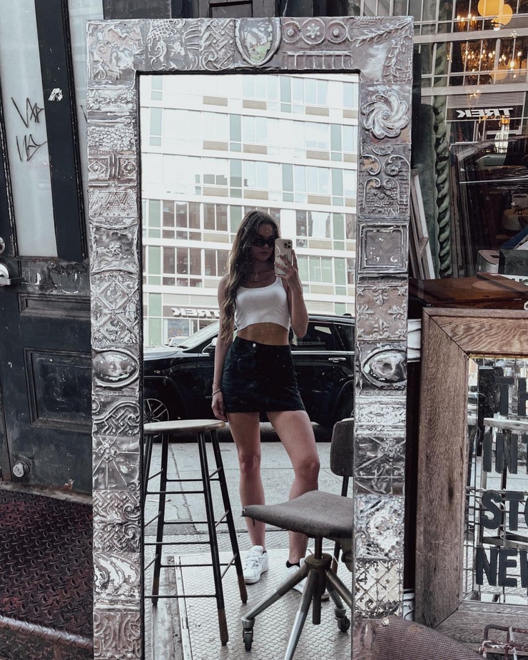 Image of Lyena Strama