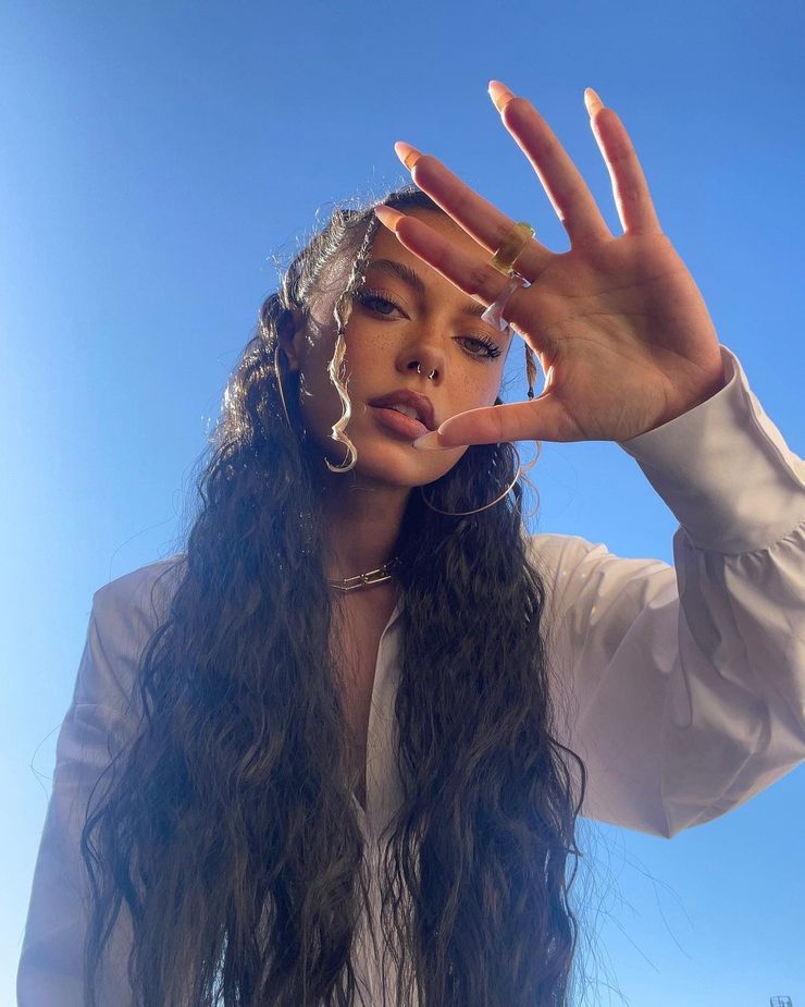 Picture of Michéle Winchester