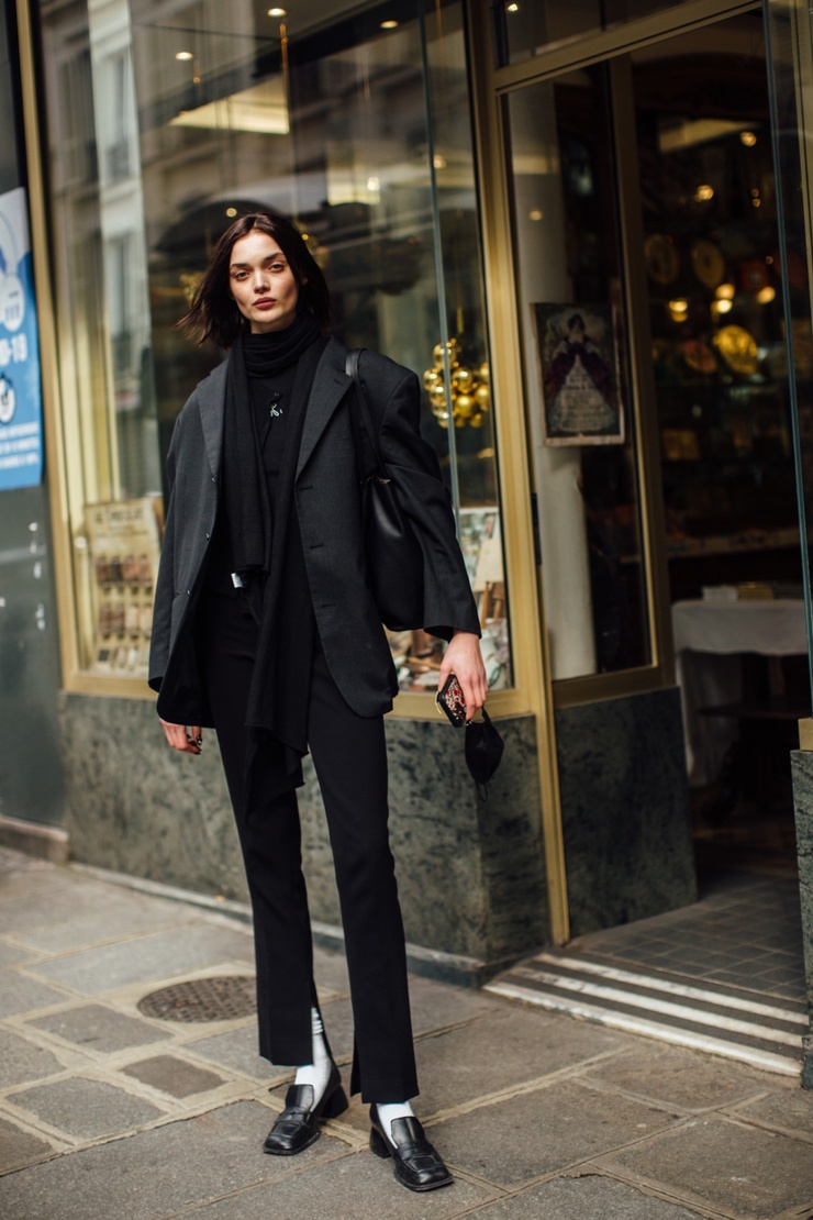 Shayna McNeill picture