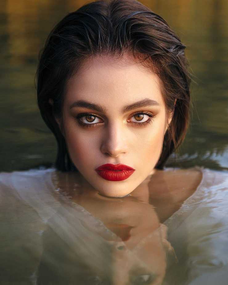 Picture of Karina Pill