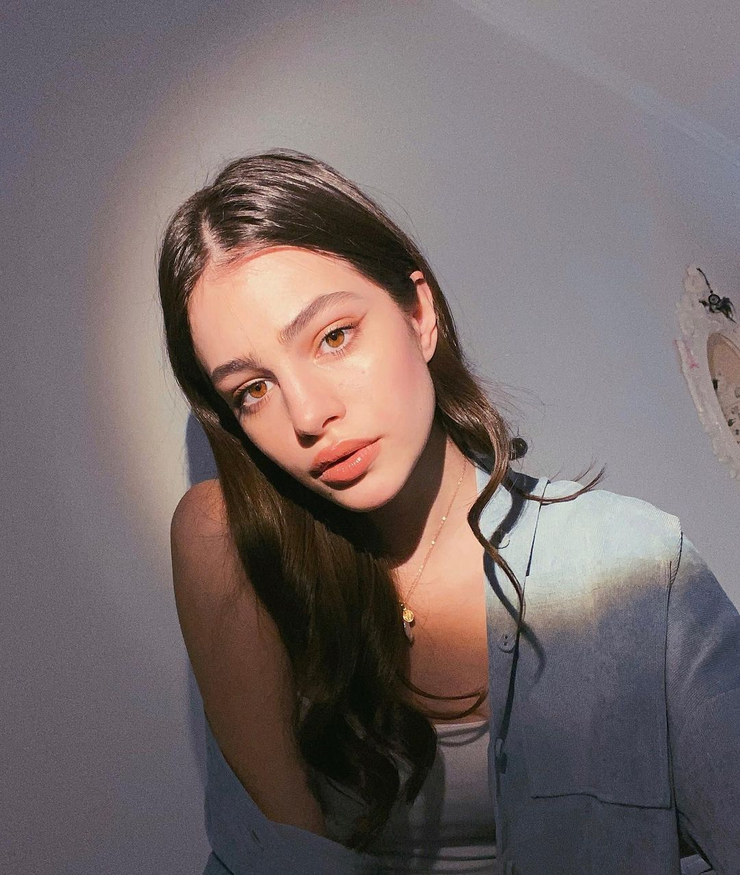 Picture of Karina Pill