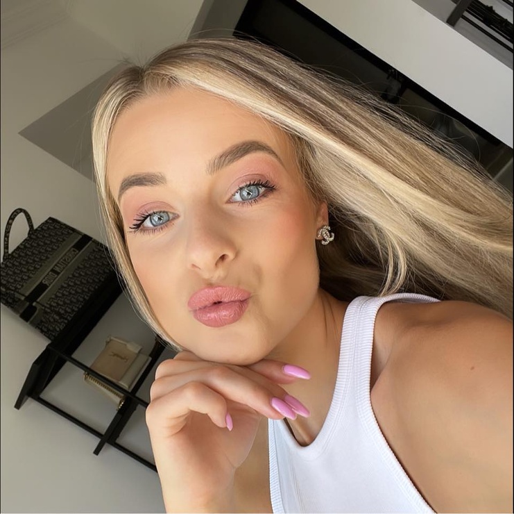 Picture of Elisa Becker