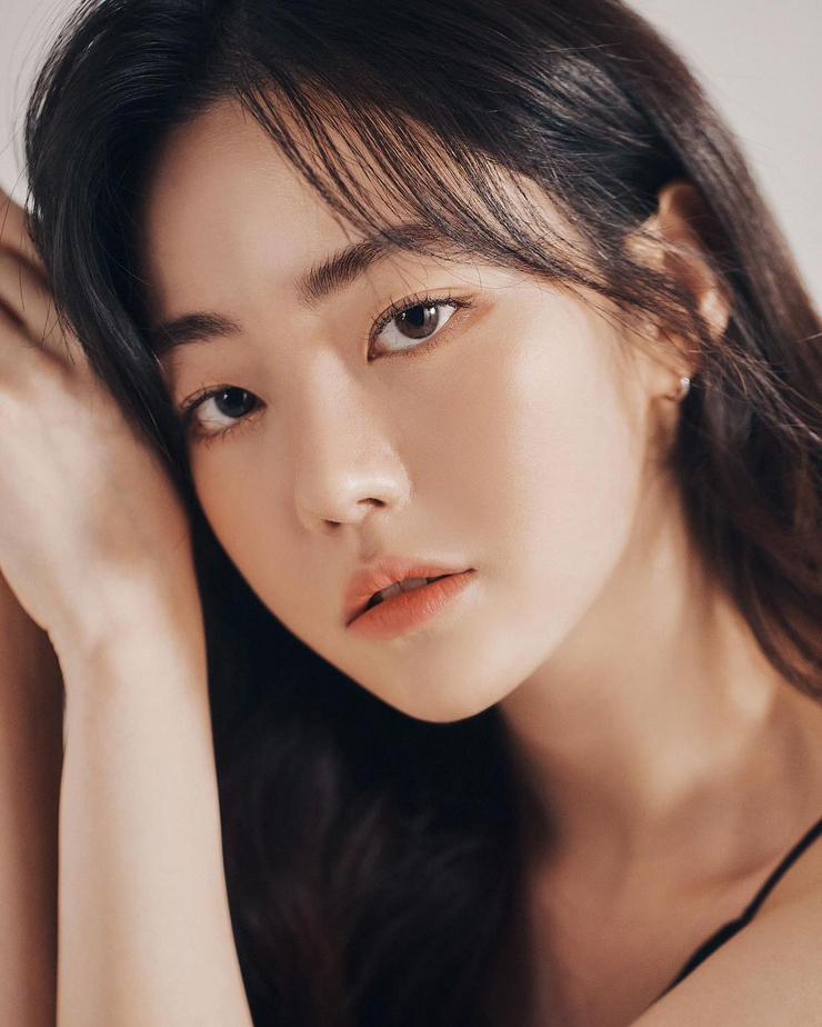 Picture of Han Sung-Yun