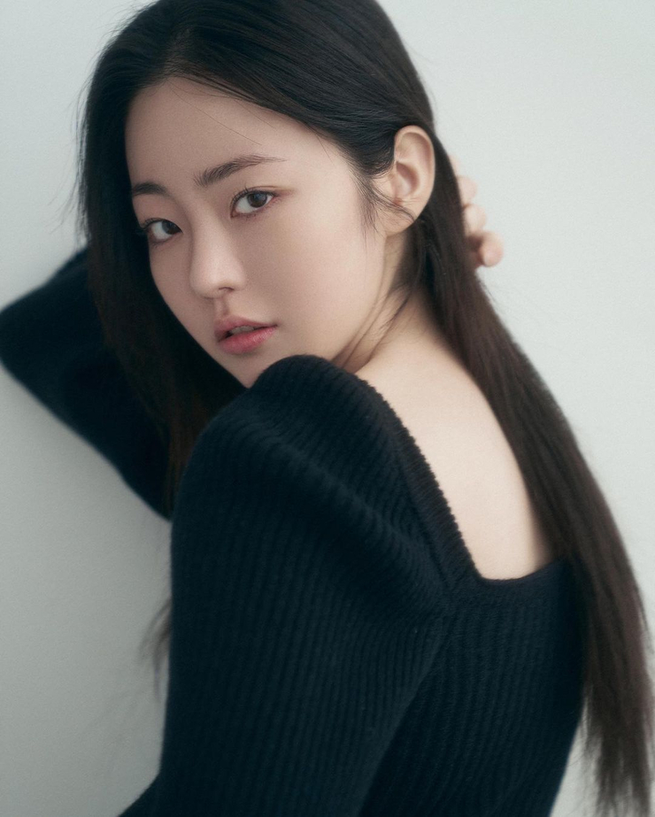 Picture of Han Sung-Yun