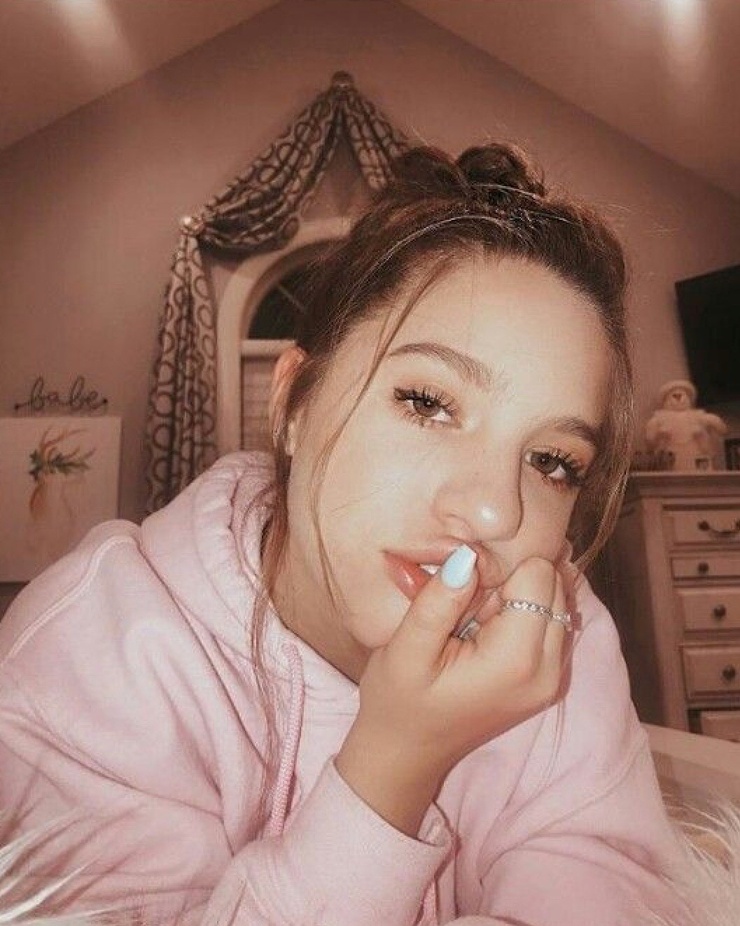Picture of Mackenzie Ziegler