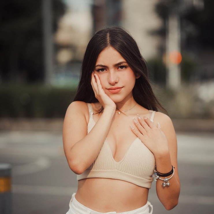 Picture of Shaula Ponce