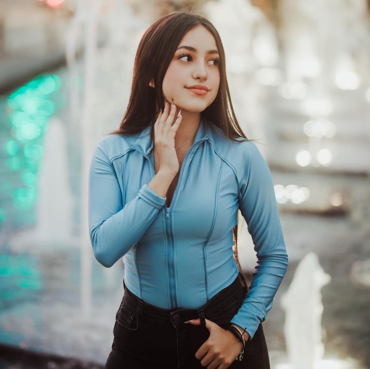 Picture of Shaula Ponce