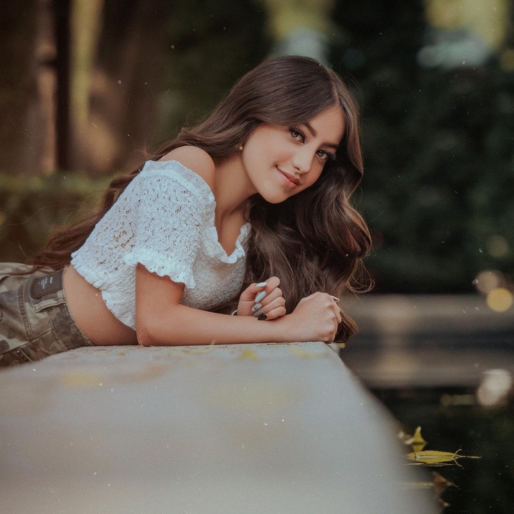 Picture of Shaula Ponce