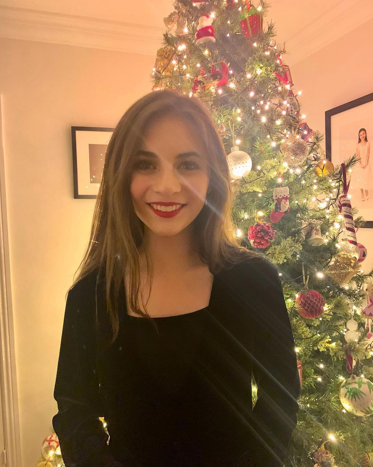 Picture of Lara McDonnell