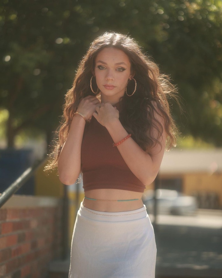 Picture of Ava F Grace