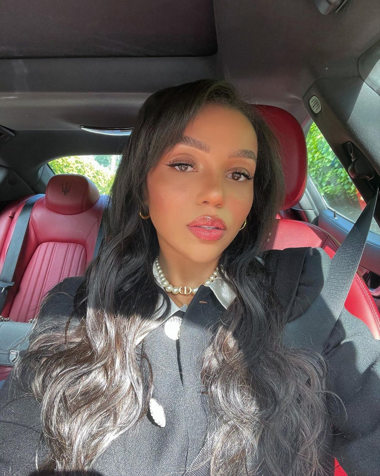 Image of Daphne Blunt