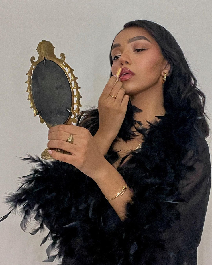 Picture of Daphne Blunt