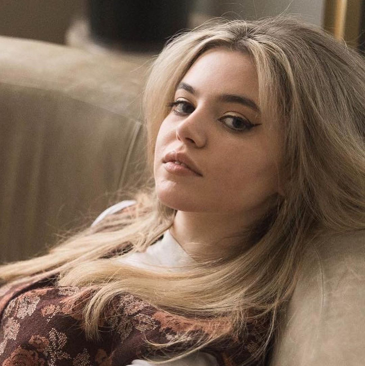 Picture of Angelina Boris