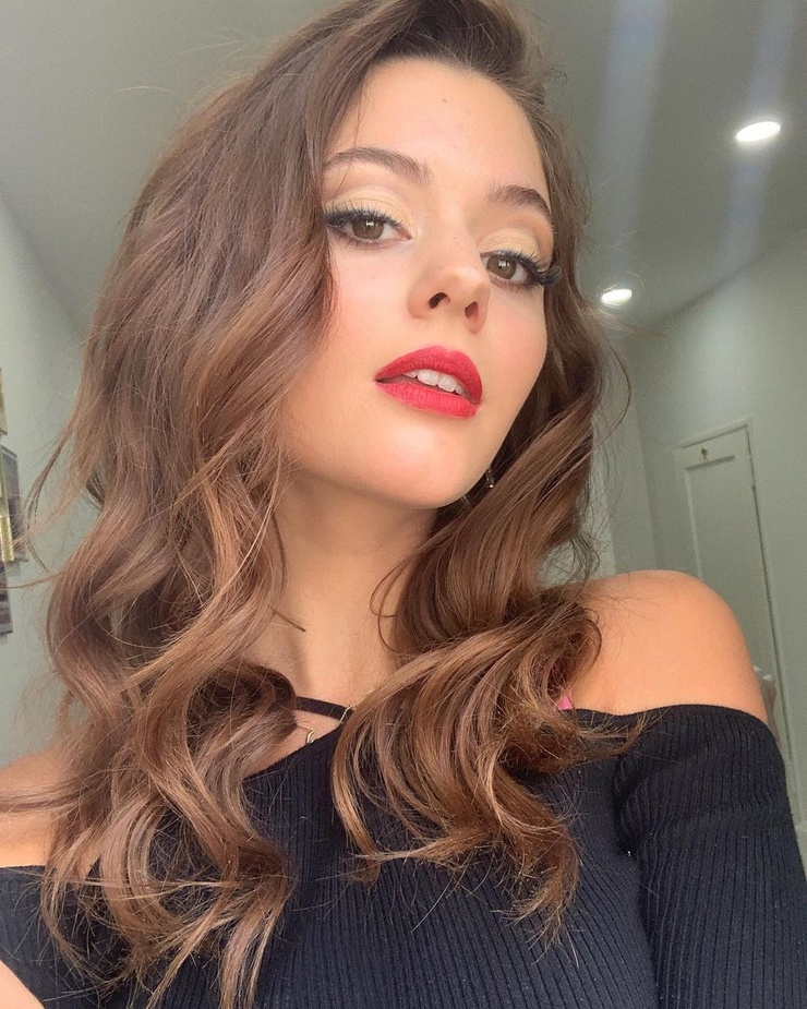 Picture of Zoelle Frick