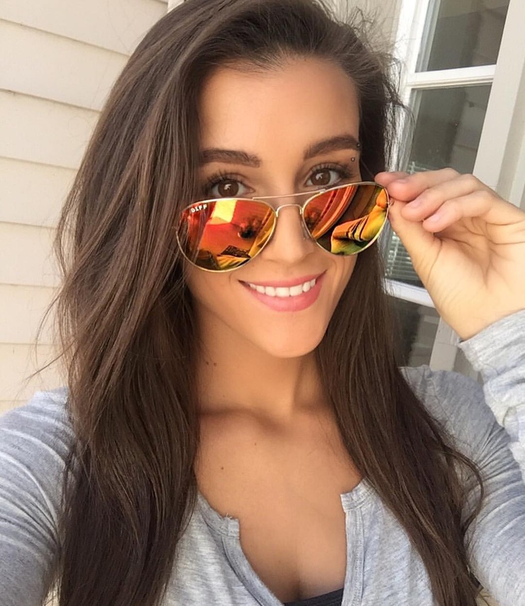 Picture of Justine Davis (1)