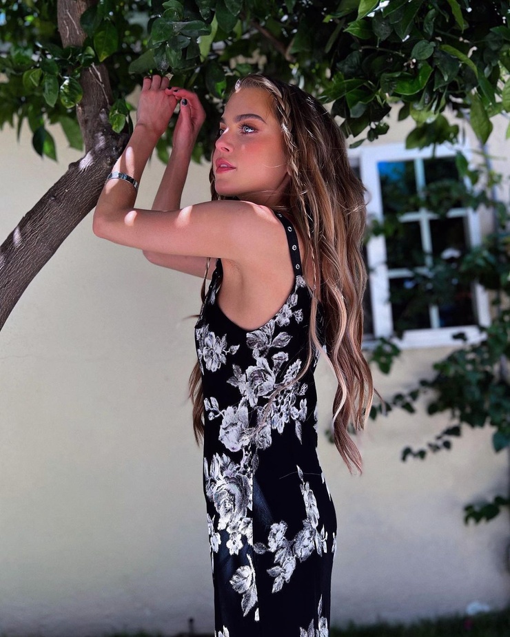 Picture of Anne Winters