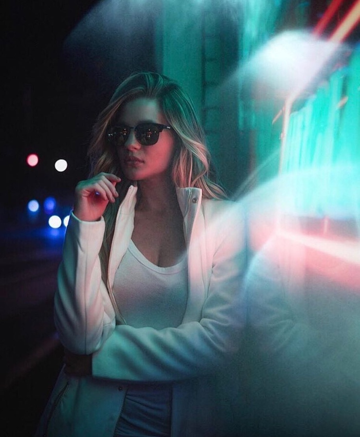 Picture of Danielle Stratton.