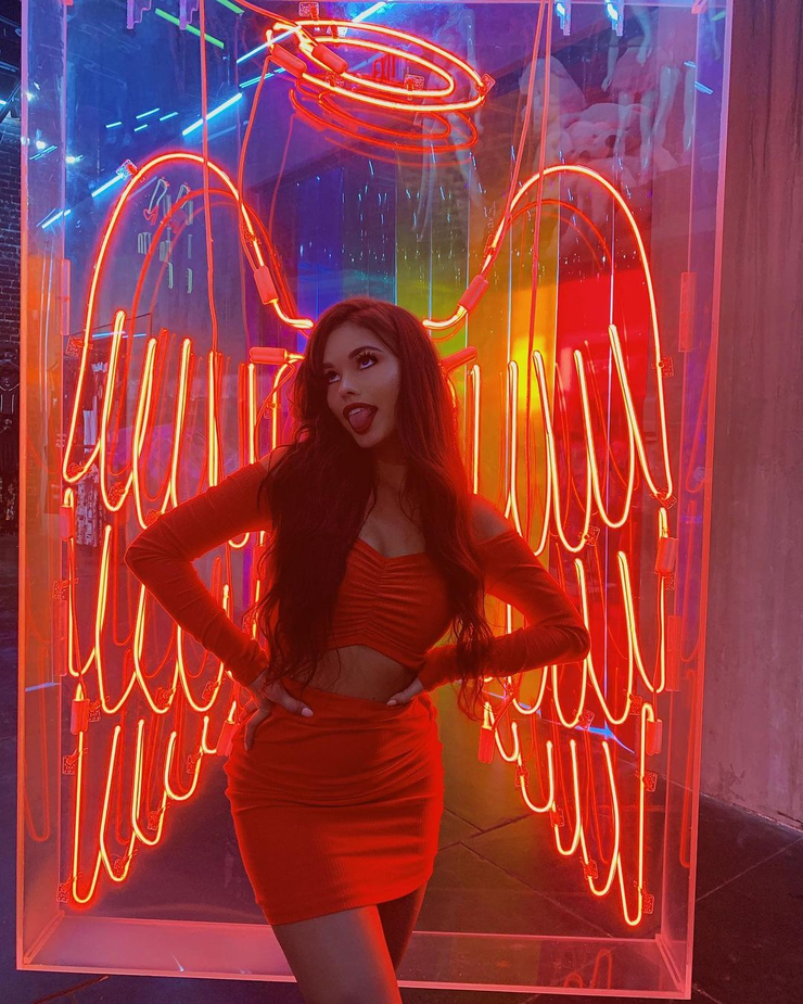 Ariel Yasmine image