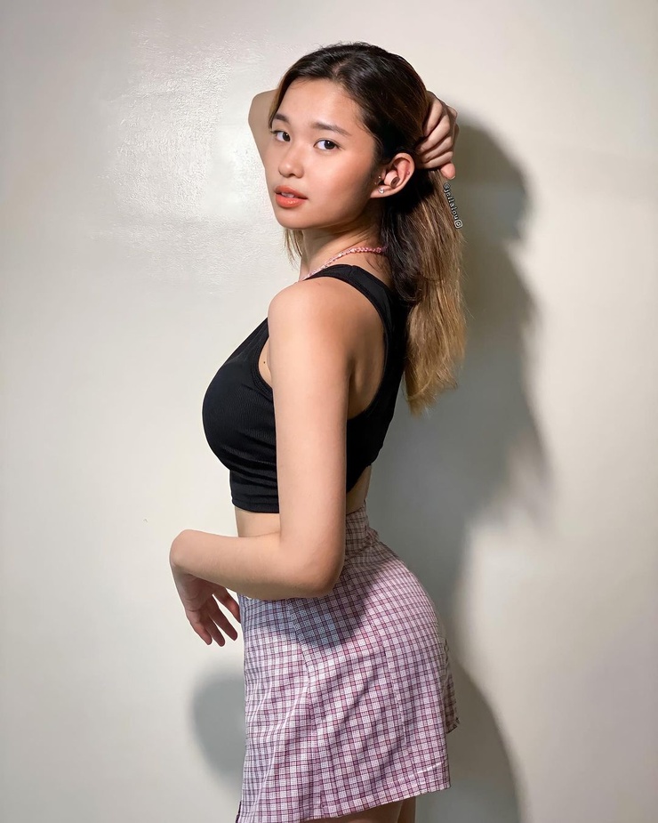 Picture of Jeila Dizon