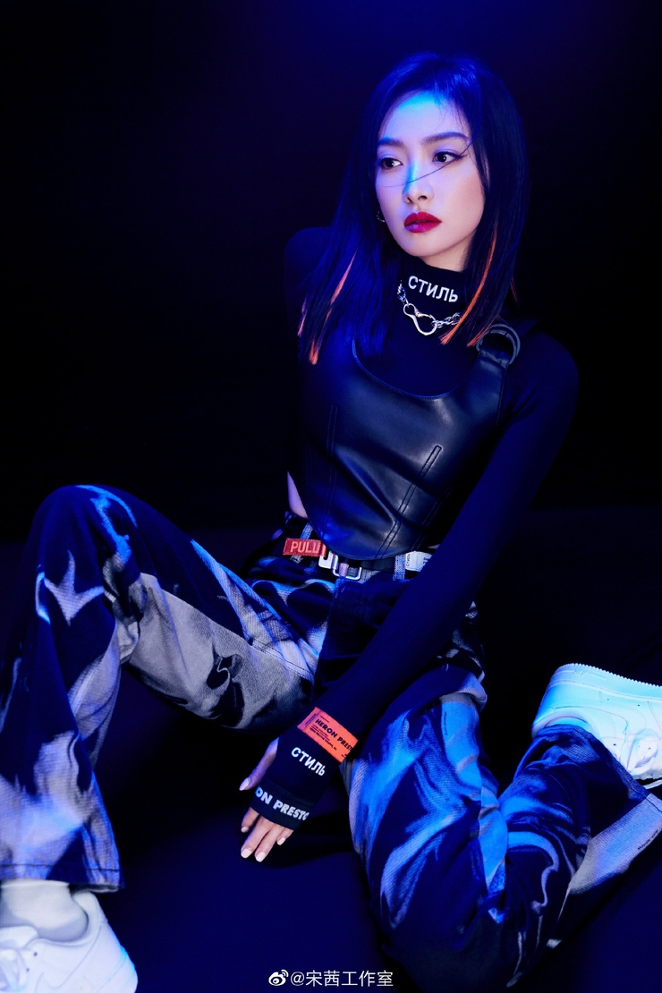 Picture of Victoria Song